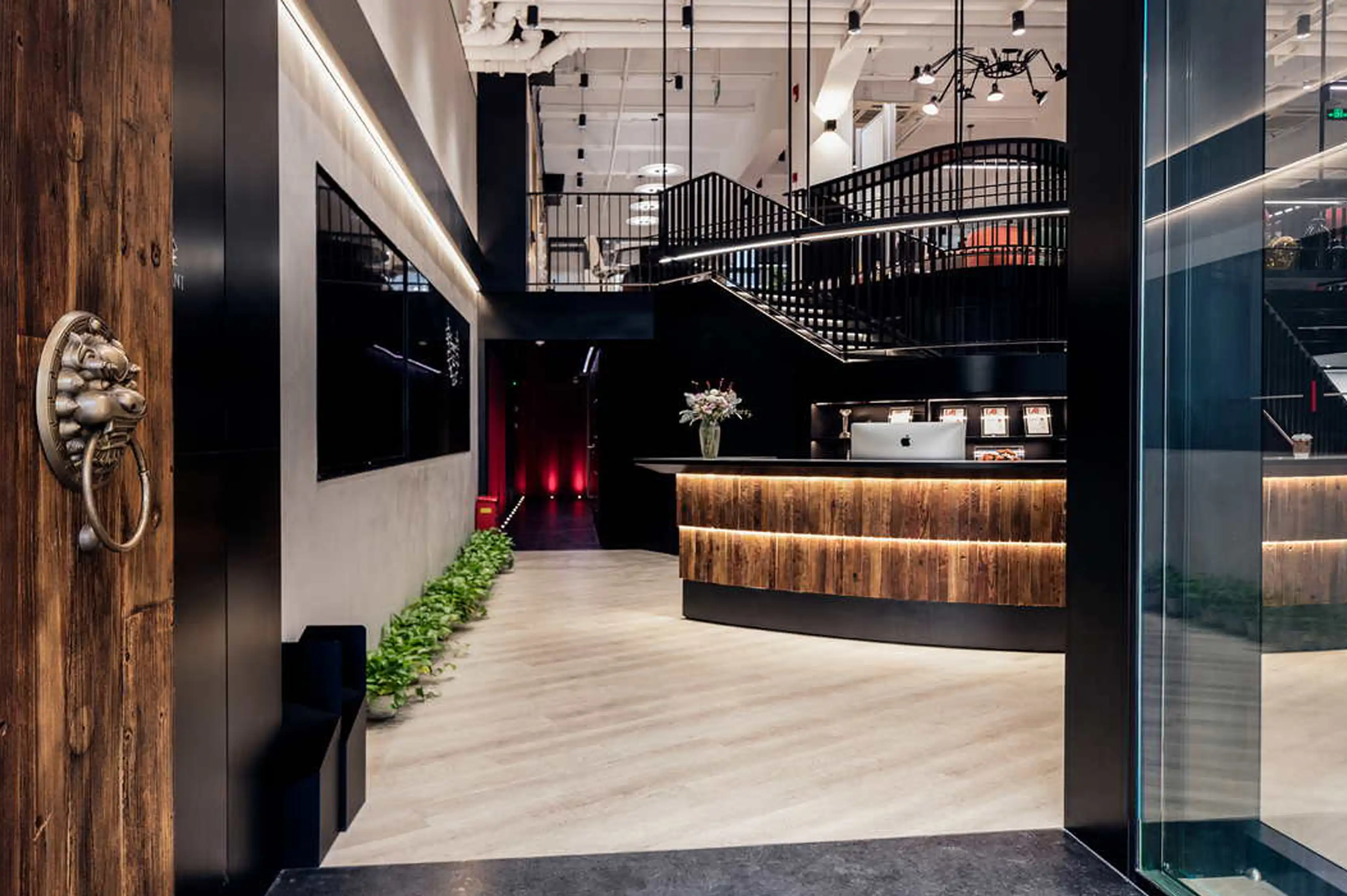 INFINITY INTERIORS DESIGN & ENGINEERING