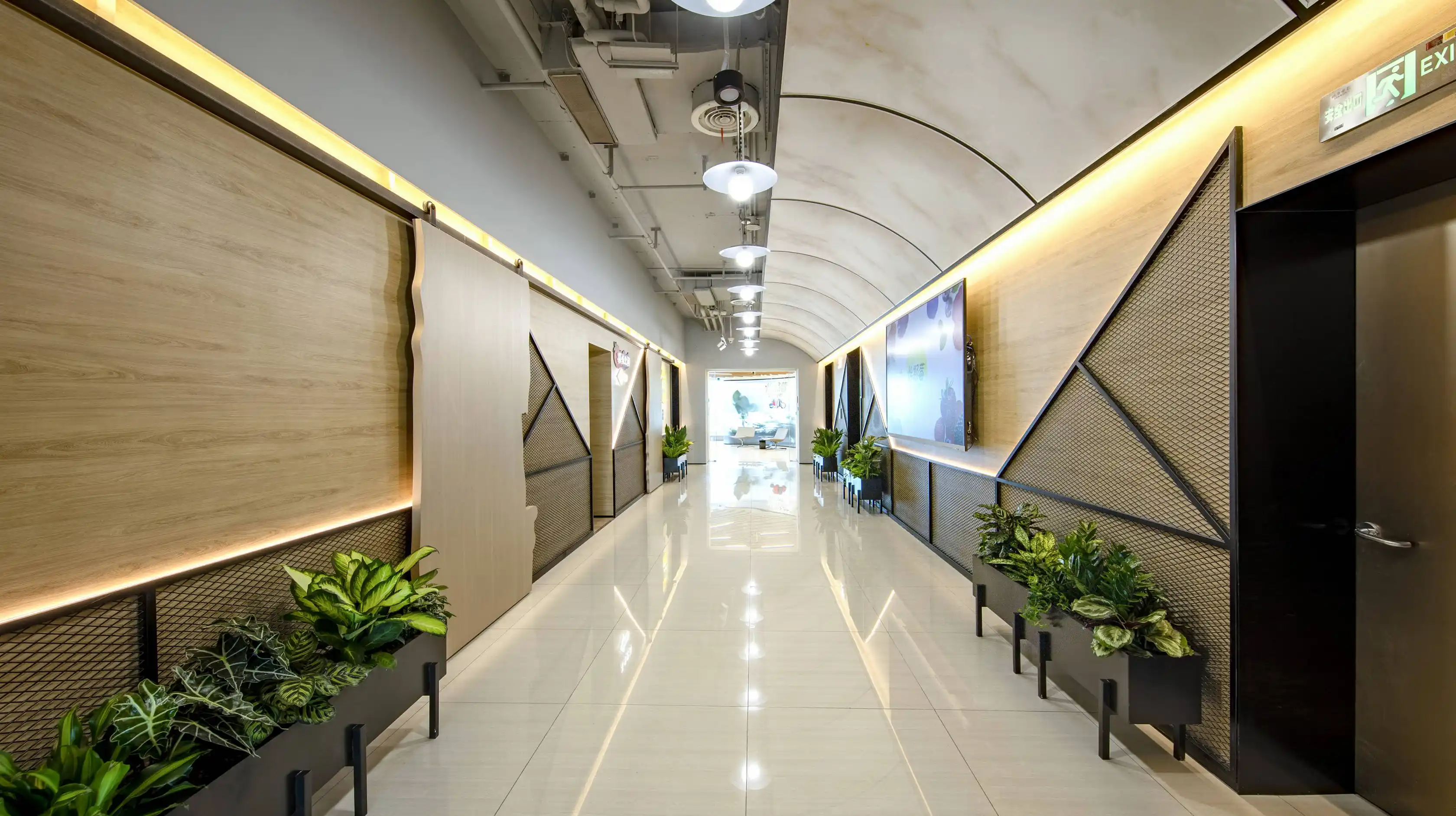 INFINITY INTERIORS DESIGN & ENGINEERING